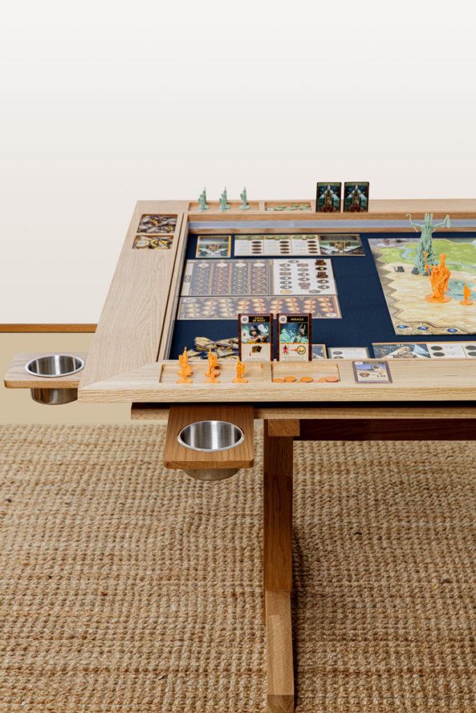 NAGOYA 8 GAMING TABLE | The Table Flippers